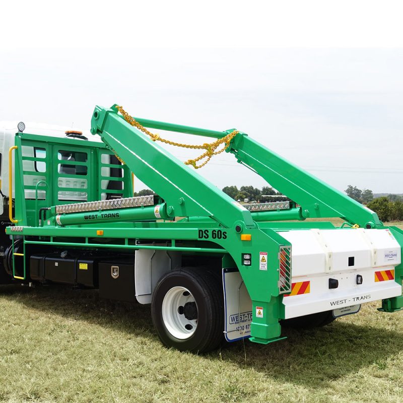 DS 60s Skip Loader | West-Trans Equipment