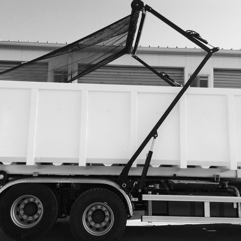 Hook Lifts - Buy Hook Lift Trucks | West-Trans Equipment