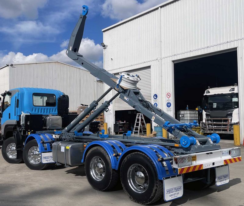 How to Choose the Right Hook Lift for Your Australian Business Needs